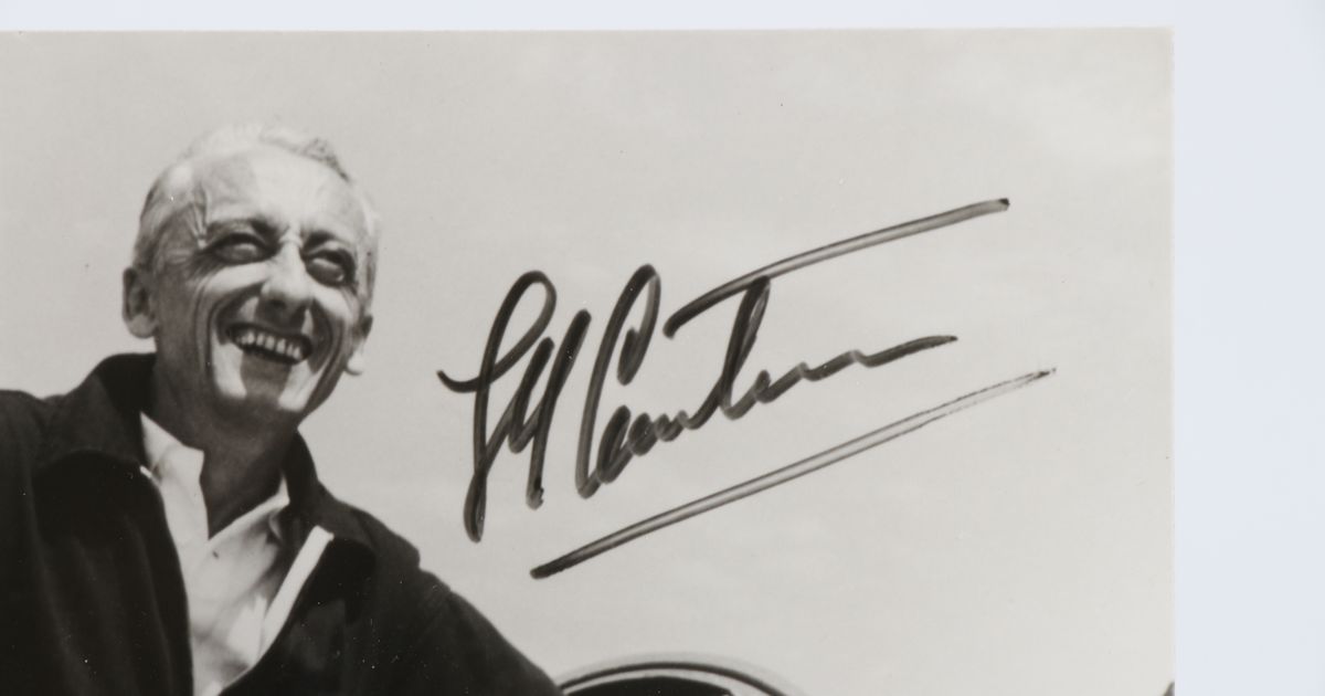 Jacques-Yves COUSTEAU • Portrait photographique signé de Jacques-Yves ...